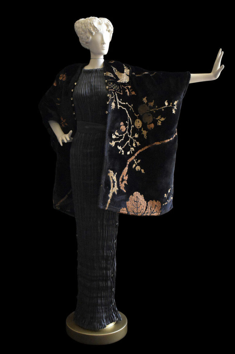 Miniature mannequins - Fortuny